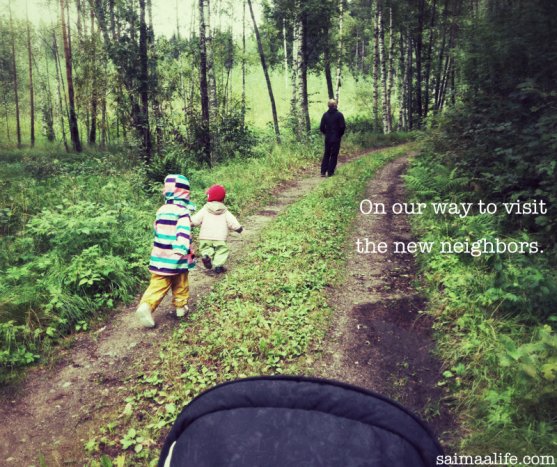 8 Tips How To Make Family Moving Less Stressful - SaimaaLife 8 Tips How To Make Family Moving Less Stressful - SaimaaLife