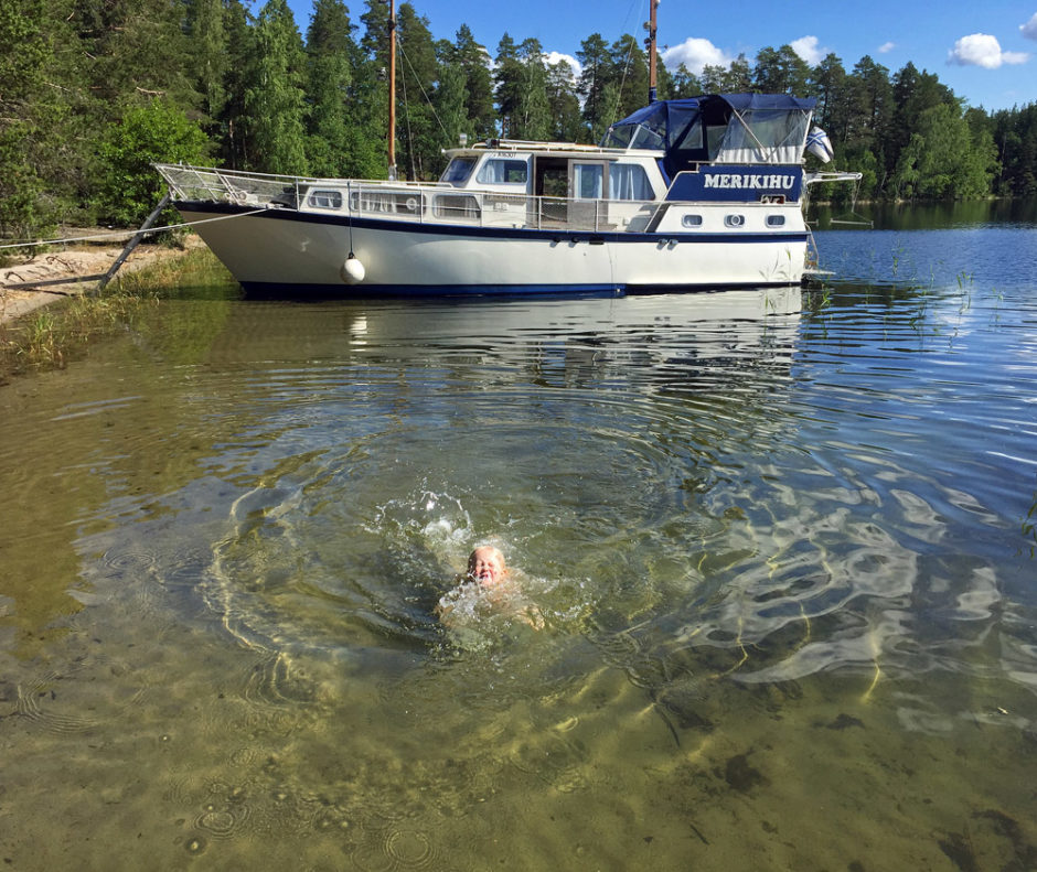 Simple Beach Life - SaimaaLife