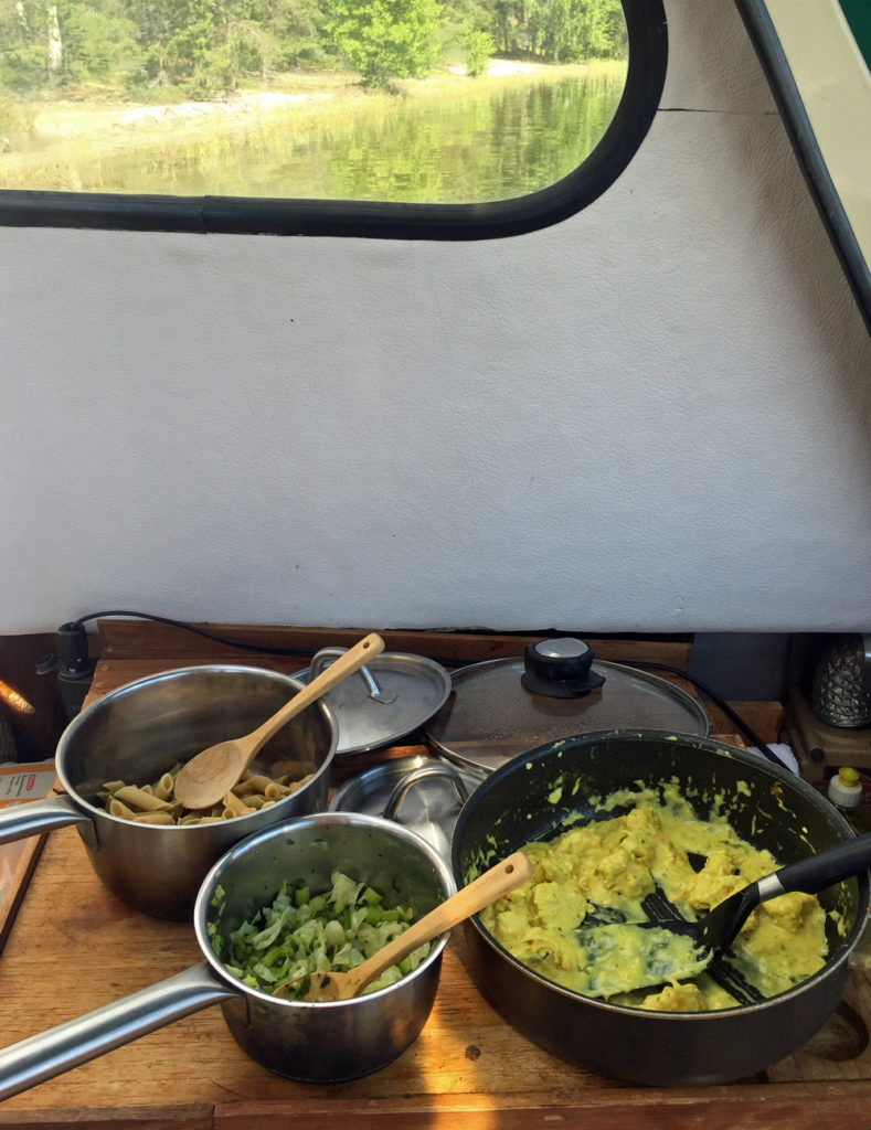 Simple Beach Life - SaimaaLife