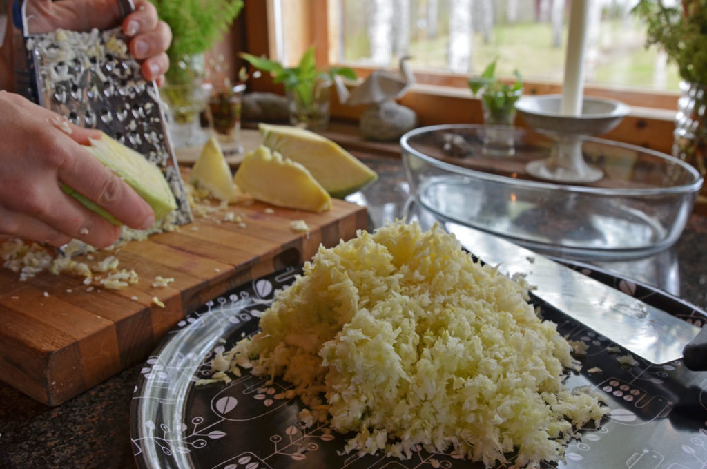 Traditional Finnish Cabbage Casserole Recipe - SaimaaLife.com