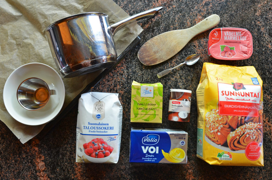 Recipe for Traditional Finnish Spoon Cookies "Lusikkaleivät" - SaimaaLife