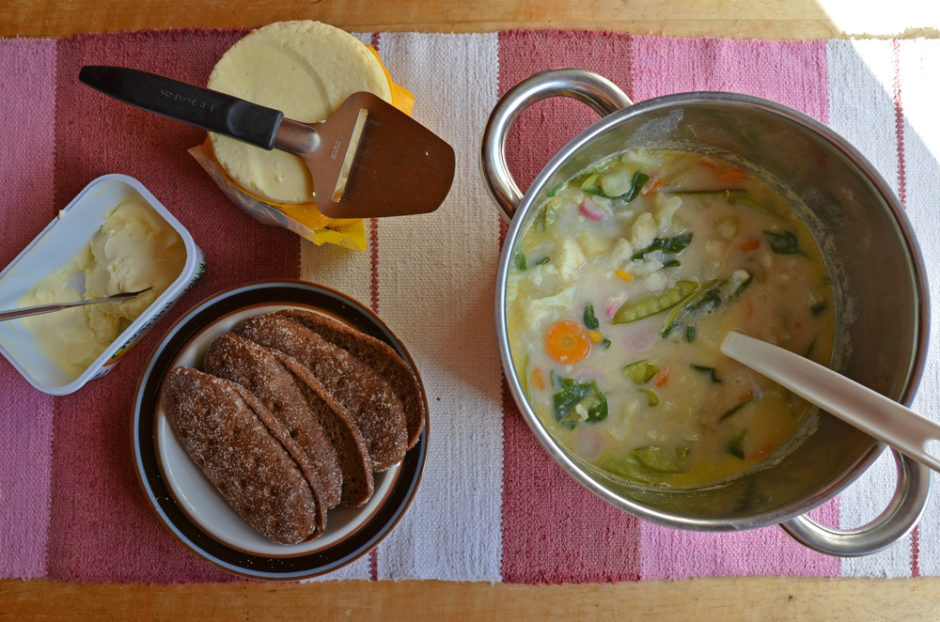 Finnish Summer Vegetable Soup Recipe "Kesäkeitto" - SaimaaLife